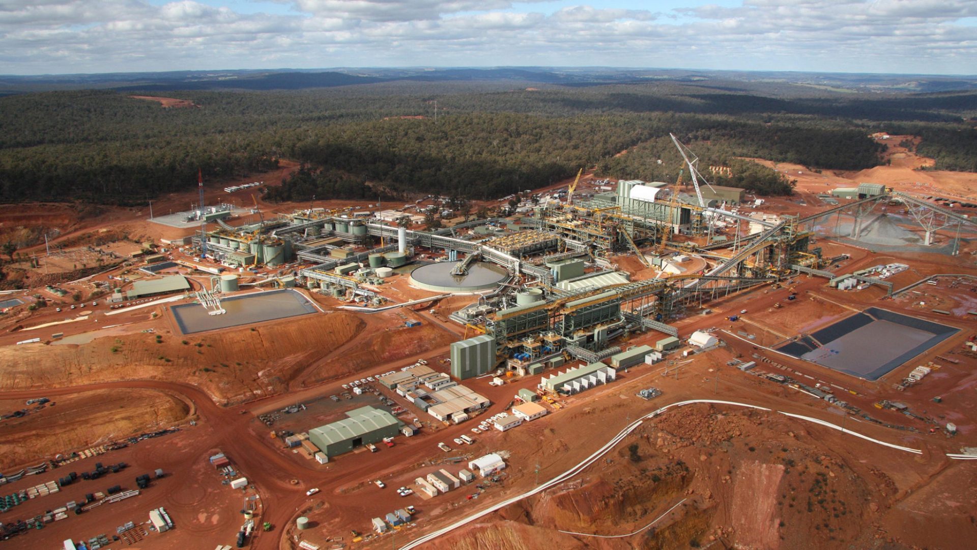 Top 10 biggest gold mines. – Mackgold solutions